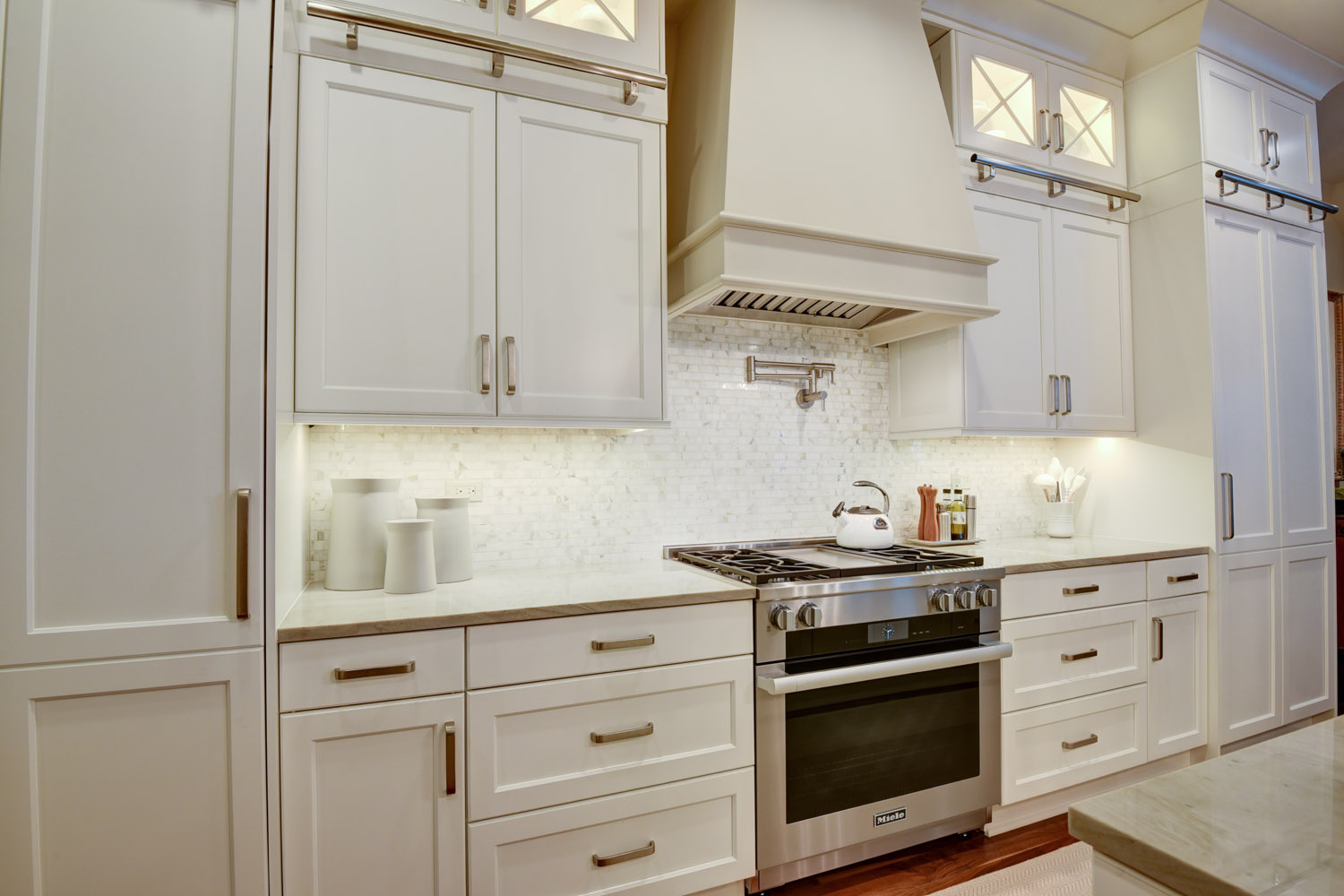 Dendinger Drive Kitchen - Cabinets by Design